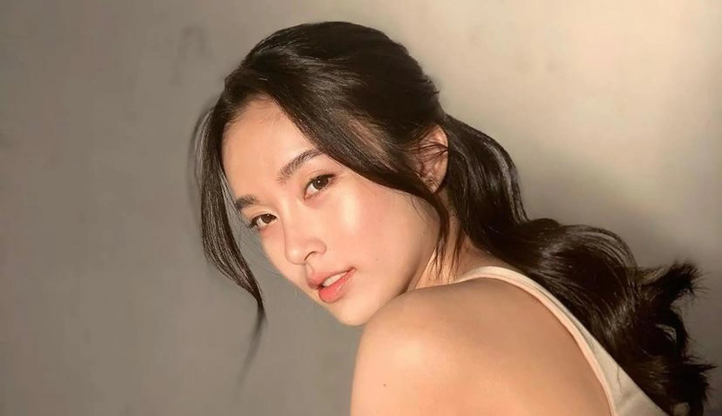 6 Potret Gaya Makeup Nong Poy, Transgender Tercantik di Dunia yang Baru Dilamar Konglomerat ...