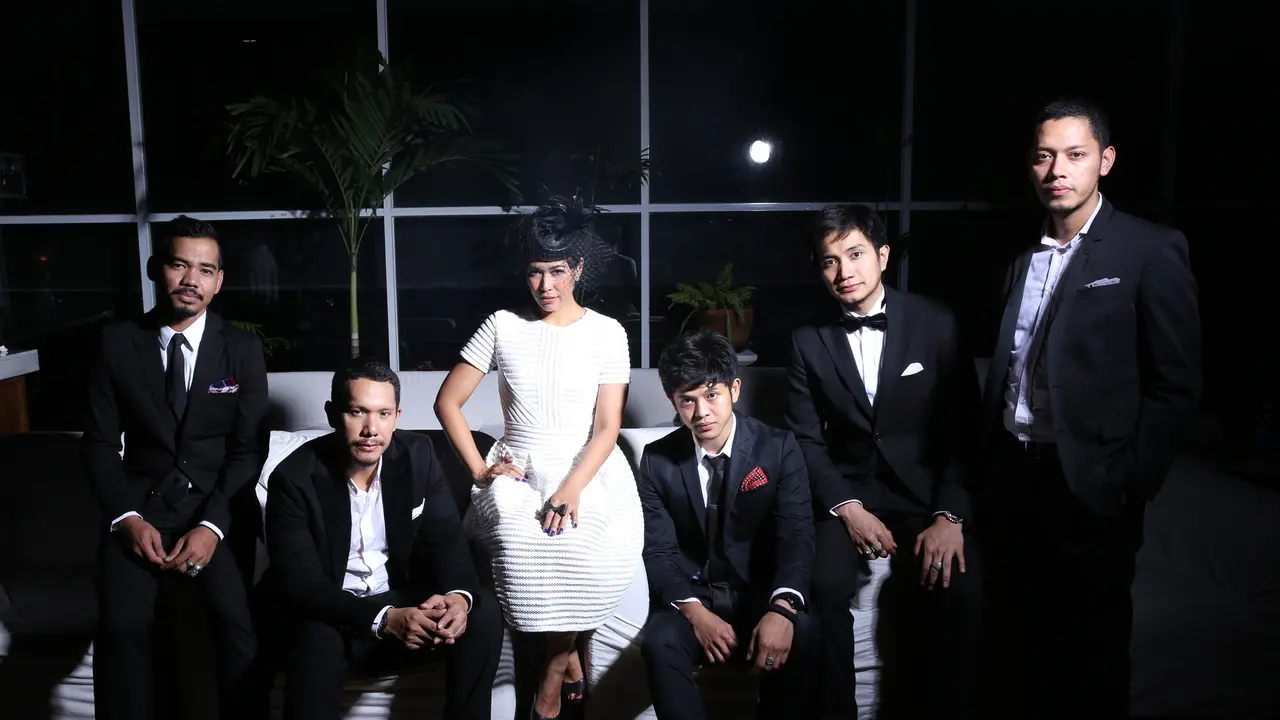 Maliq & D'Essentials Rilis Album Penuh Berjudul Raya - ShowBiz Liputan6.com