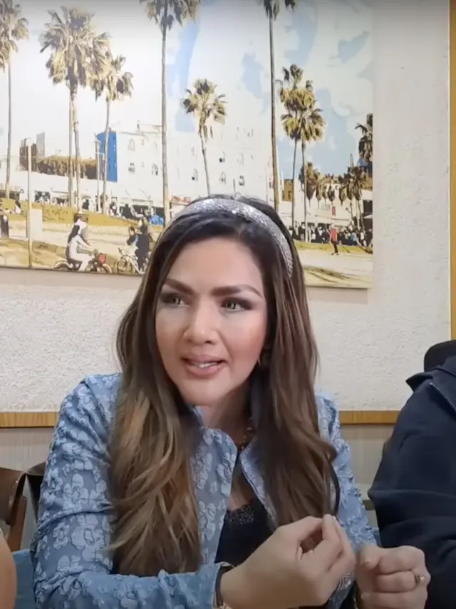 Barbie Kumalasari Akui Pamer Buku Nikah Kosong dengan Bagus Saputra ...