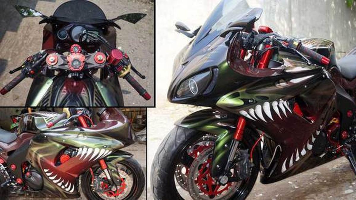 Modifikasi Motor Ninja 250 Hitam
