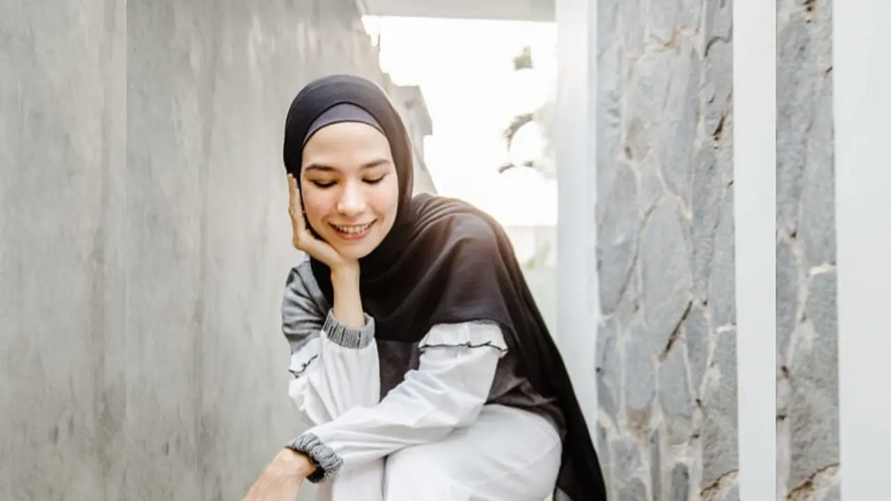 Diary Fimela: 3 Kisah Inspiratif Perempuan, Mulai dari Penulis NKCTHI ...