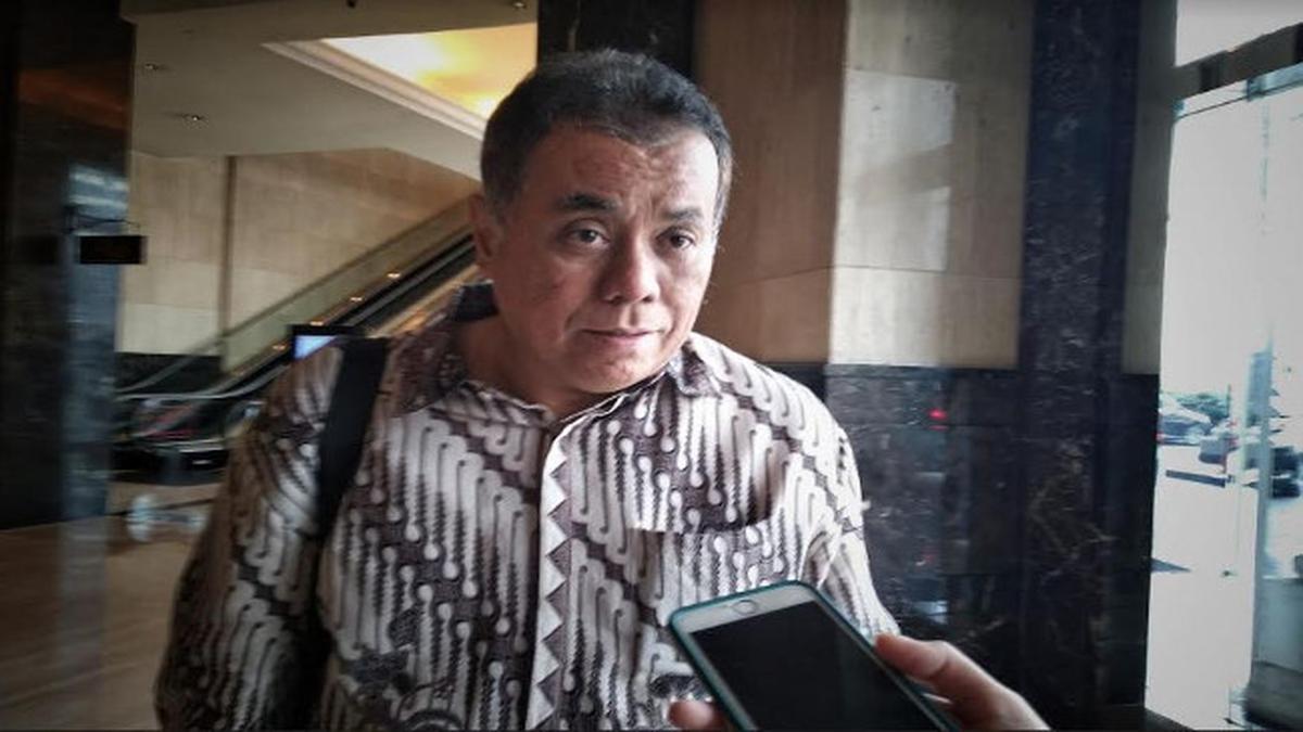 Kementerian BUMN Terima Surat Pengunduran Diri Rektor UI Ari Kuncoro ...