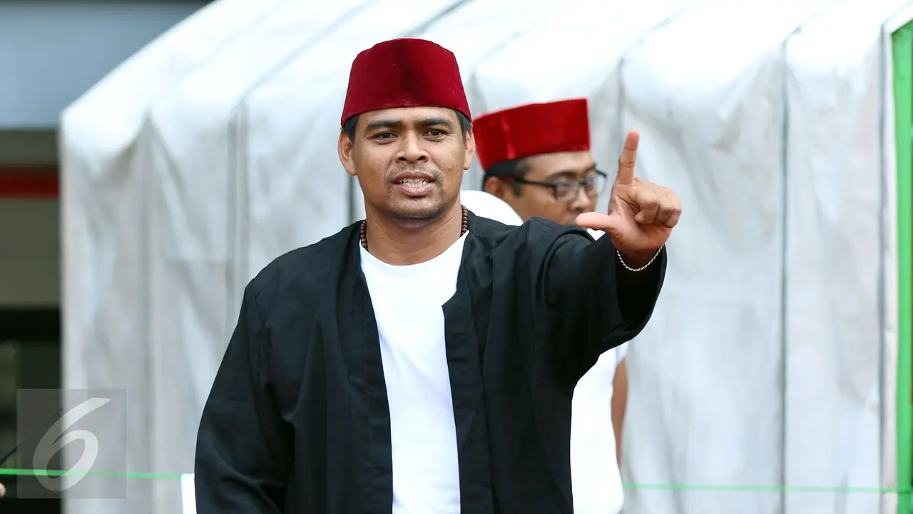 Hansamu Yama, Penerus 4 Bek Tangguh Timnas Indonesia - Indonesia Bola.com