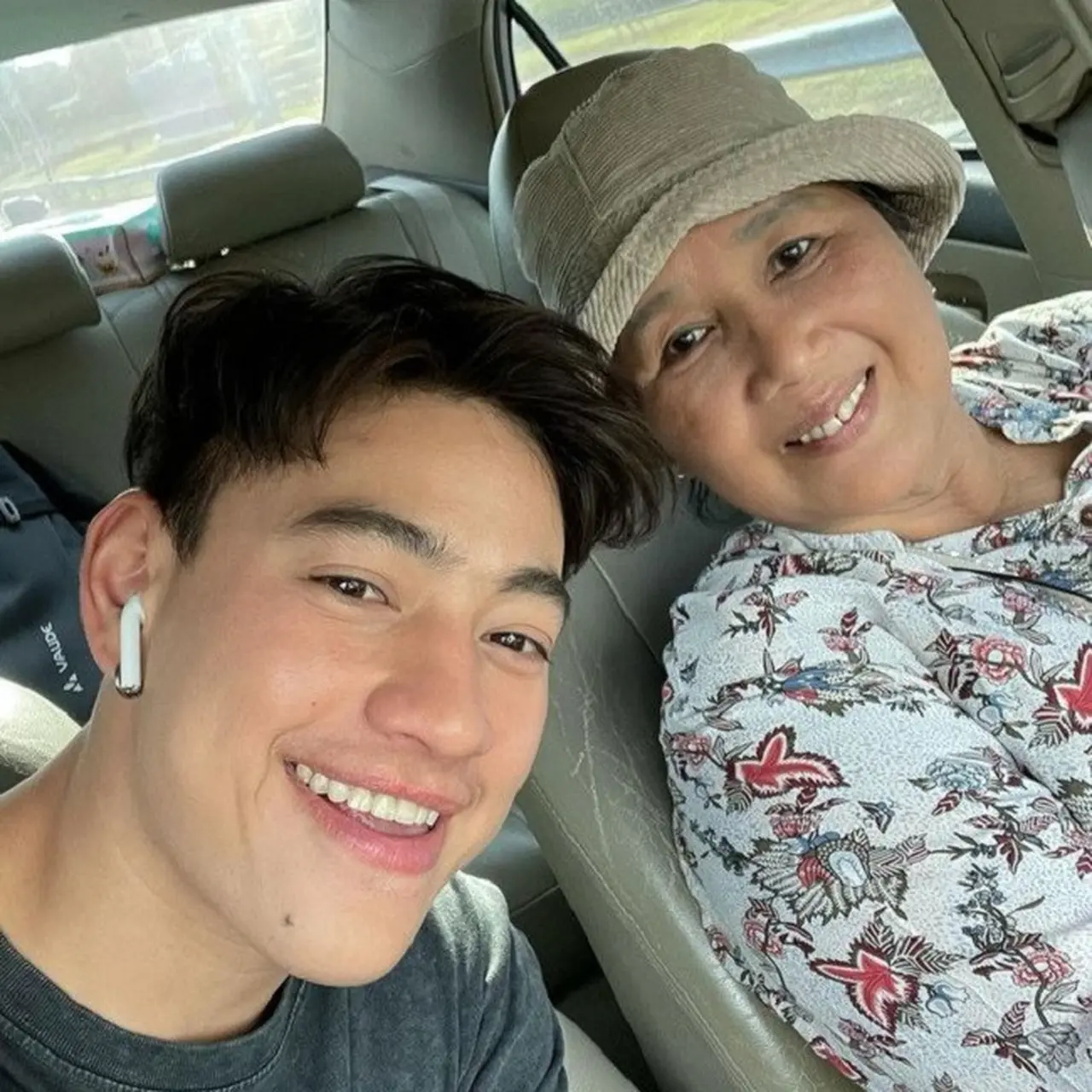 5 Potret Macho Zee Keenan, Selebriti Transgender Thailand yang Berdarah ...