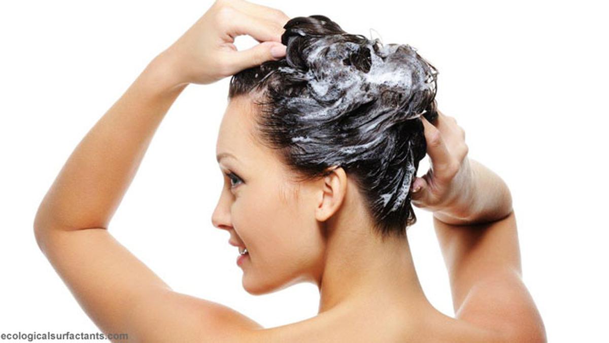 Memilih Sampo yang Baik Untuk Kesehatan Rambut Anda - Health Liputan6.com