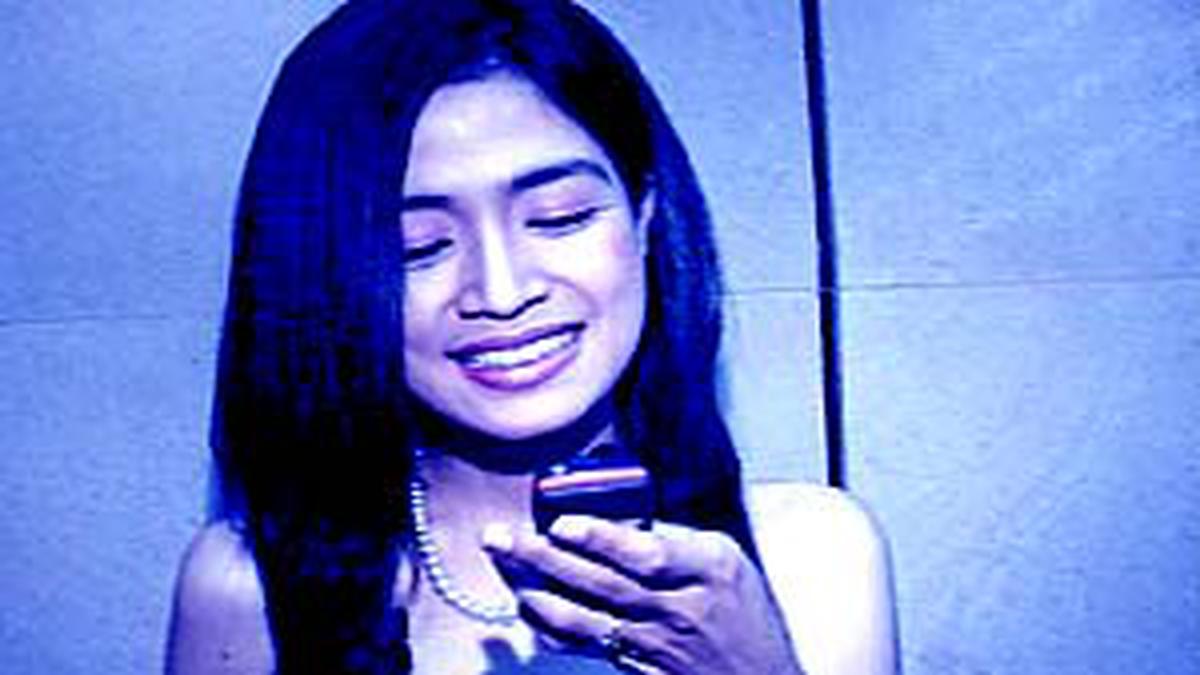 Yulia Rahman Menampar Adiknya - ShowBiz Liputan6.com