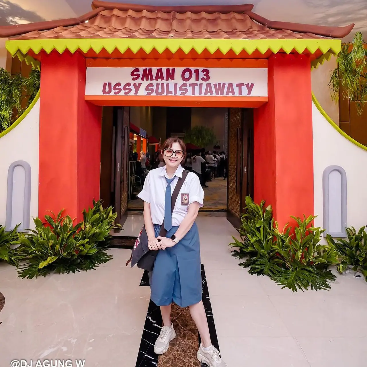 Masih Eksis Sampai Sekarang, 10 Potret Cut Keke yang Terlihat Awet Muda ...