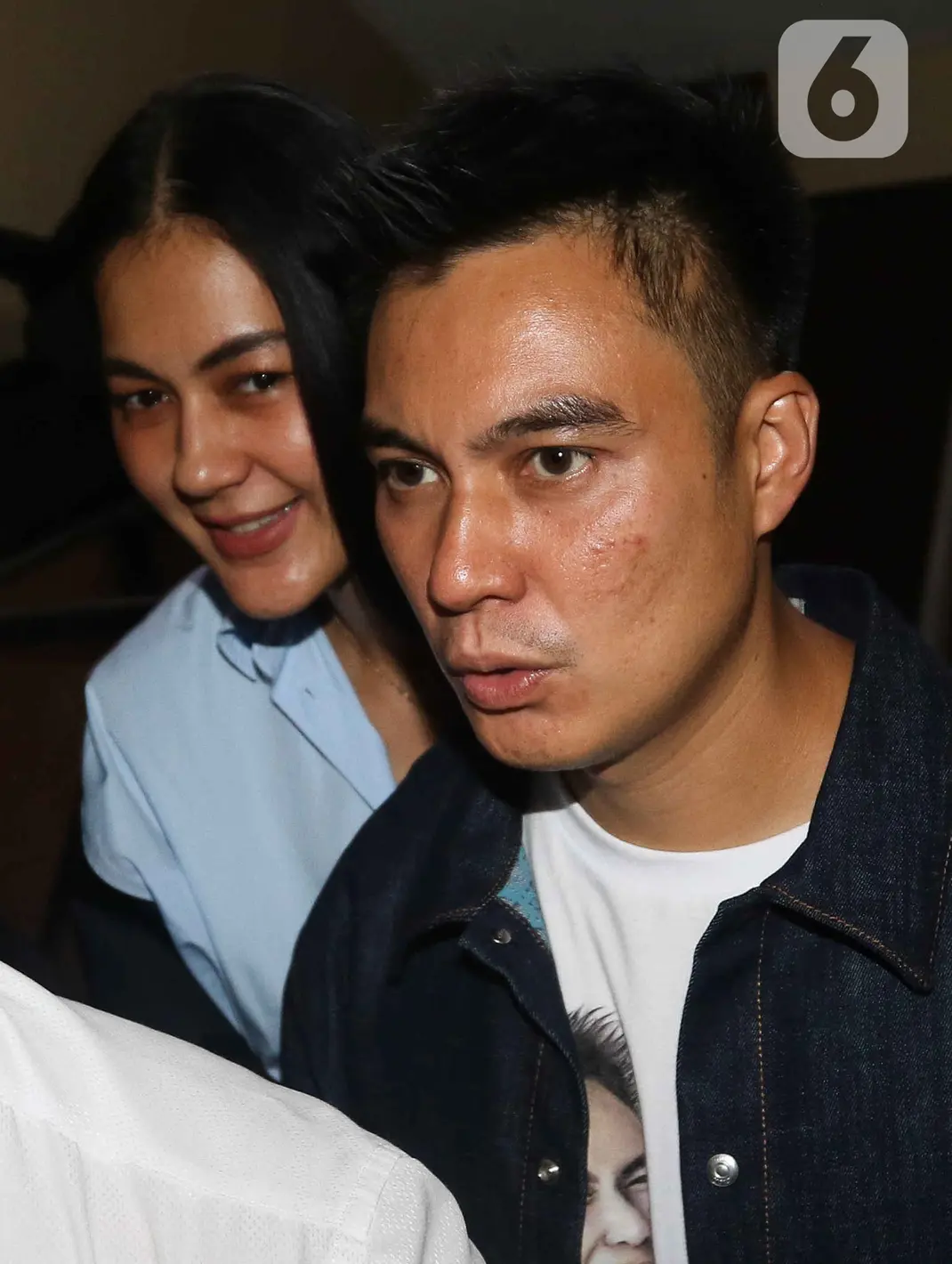 Ekspresi Baim Wong dan Paula Verhoeven Usai Diperiksa Kasus Prank KDRT - Foto Liputan6.com