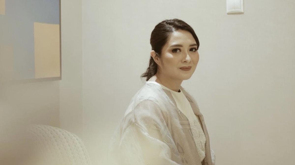 Sosok Marchella FP, Penulis yang Ramai Disebut Jadi Pacar Baru Ariel ...