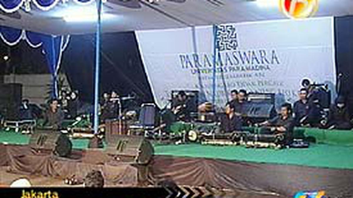 Seniman Menggelar Pertunjukan Musik tentang Indonesia - News Liputan6.com