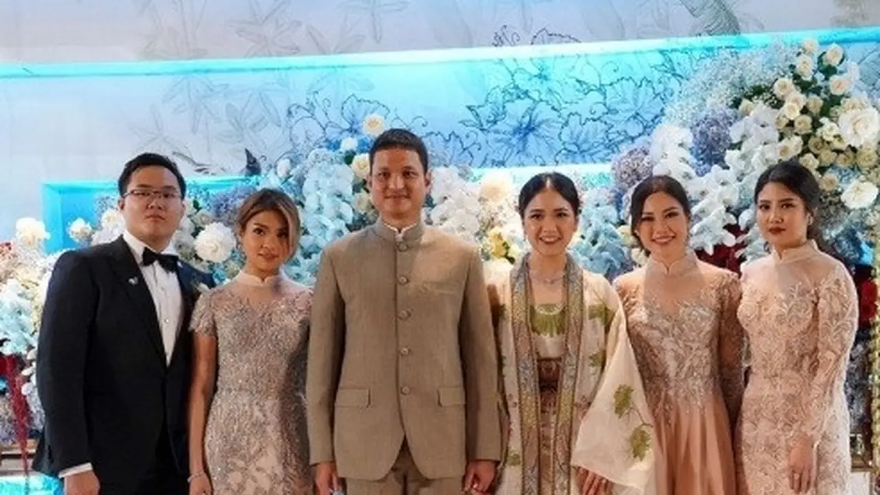 Dihadiri Presiden Jokowi, Ini Potret Pernikahan Dua Anak Bos TV Jessica ...