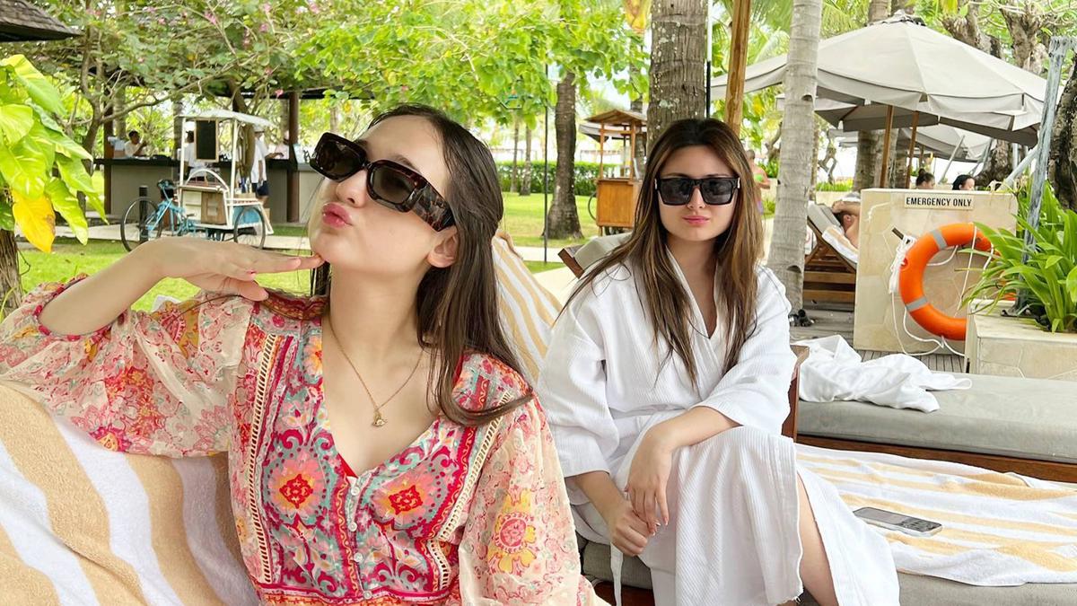 Potret Kompak Laura Moane Bersama Kakak yang Kerap Tuai Sorotan