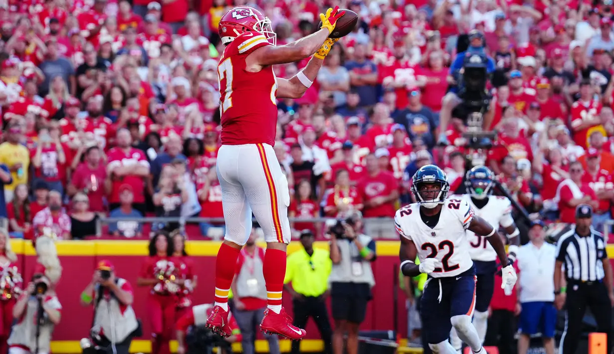 Foto: Ragam Reaksi Taylor Swift saat Berikan Dukungan untuk Sang ...