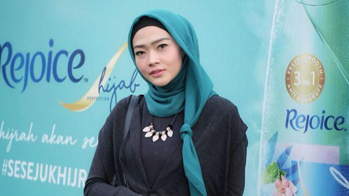 Ssst, Intan Widya Kasih Bocoran Sampo Hijab yang Lagi Hype Banget Nih!