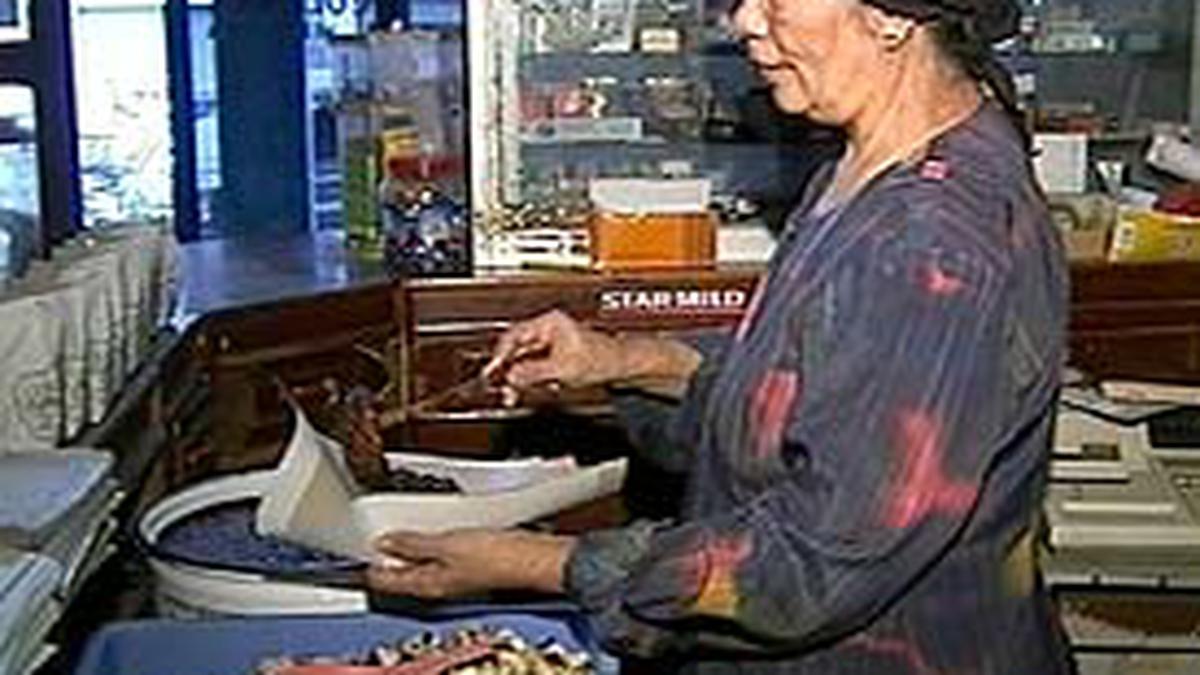 Colenak Makanan Khas Berbuka Warga Bandung - News Liputan6.com