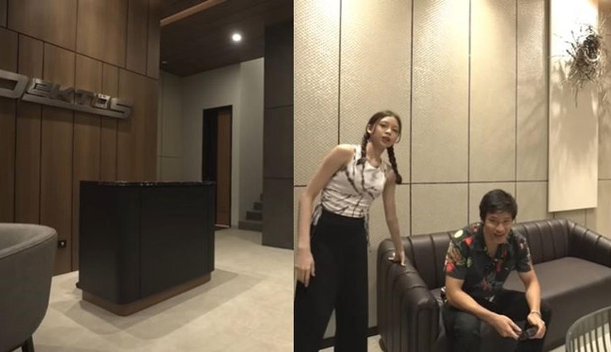 Potret Kantor dan Studio Podcast Baru Deddy Corbuzier, Mewah Bikin ...