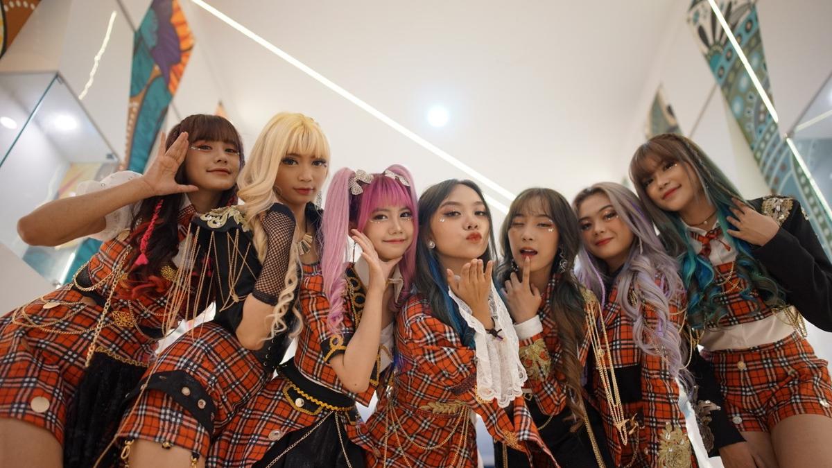 Grup Idol Sparkgirls Perkenalkan Lagu Baru di Dua Negara - ShowBiz ...