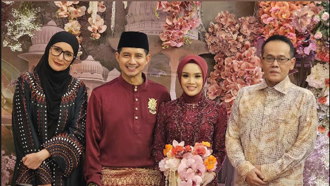 6 Potret Inneke Koesherawati di Lamaran Chand Kelvin, Dea Sahirah ...