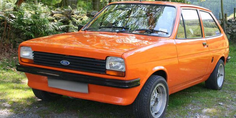 Menilik Keistimewaan Generasi Pertama Ford Fiesta! - Berita Otosia.com