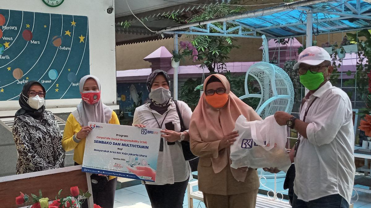 BRI Life Terima Dua Penghargaan dan Gelar Aktifitas Berbagi - On Off ...