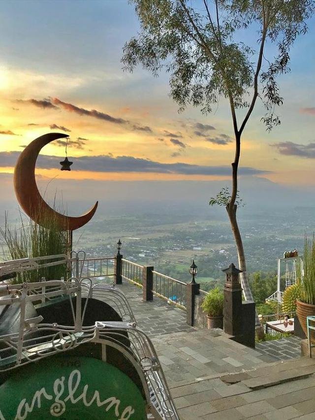 3 Kafe Cantik untuk Mengintip Keindahan Yogyakarta dari Atas - Regional ...