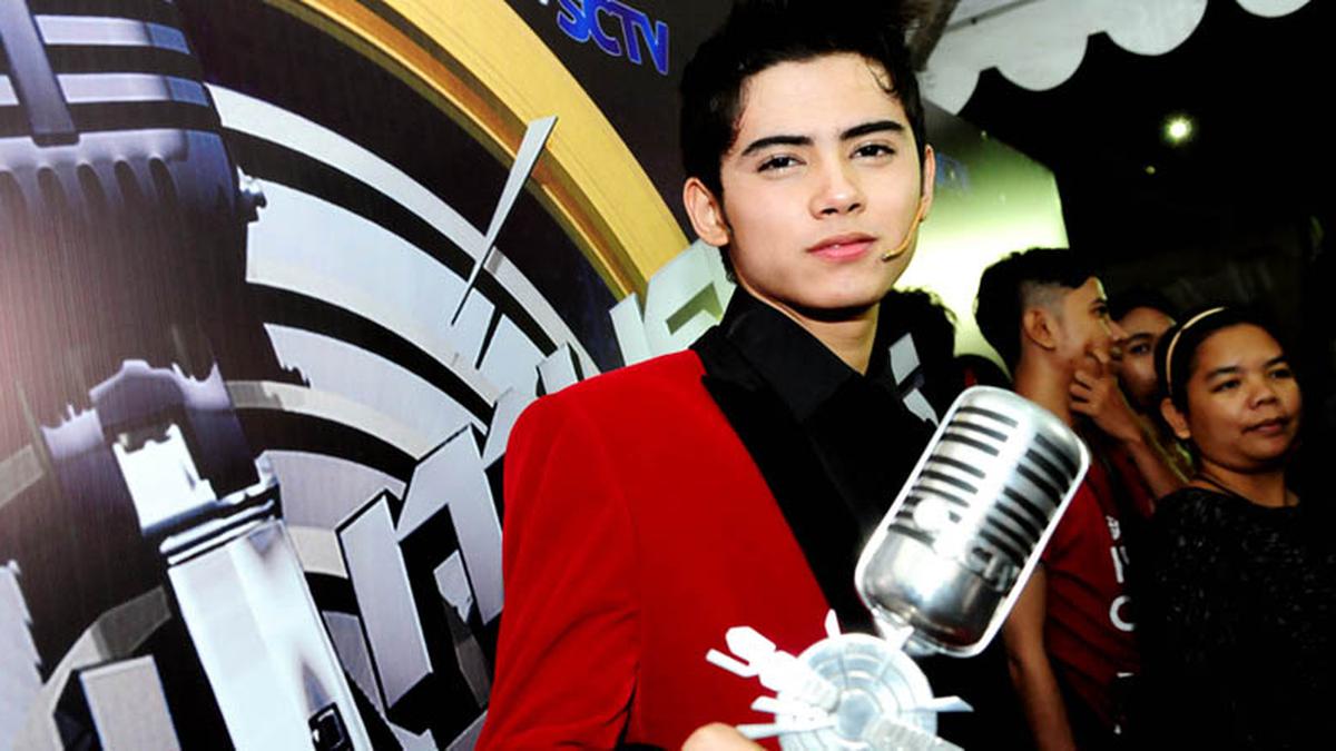 Kalahkan Afgan, Aliando Syarief Raih inBox Awards 2016 - ShowBiz ...