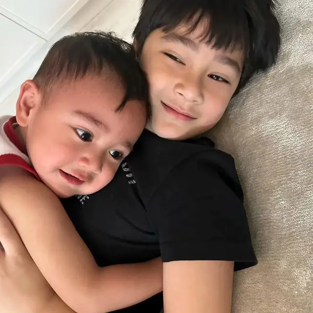 Masih Kecil Sudah Dapat Warisan, Ini 6 Potret Rayyanza dan Rafathar