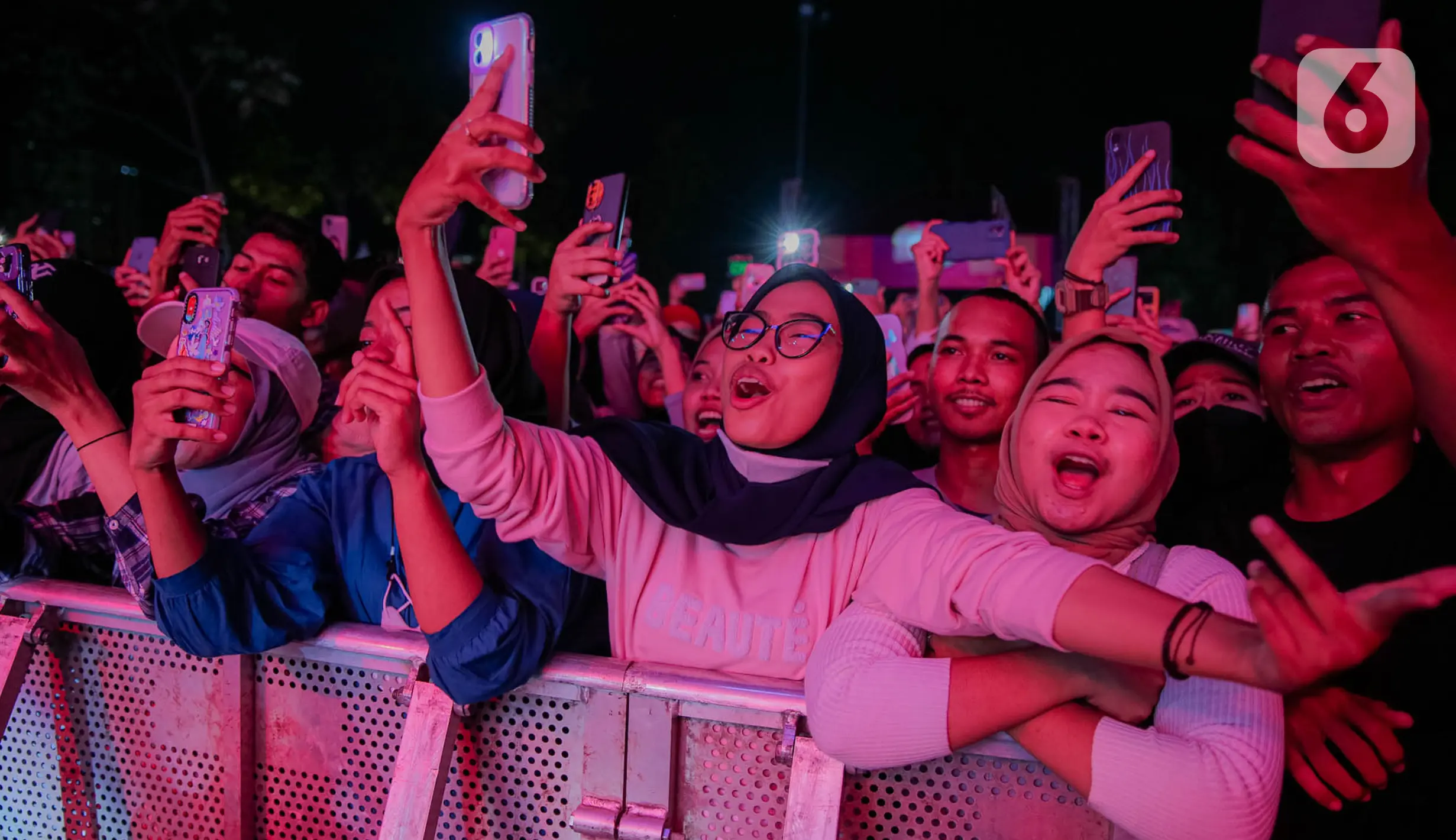 Foto: Guyon Waton Meriahkan KapanLagi Buka Bareng 2023 - Ragam Bola.com