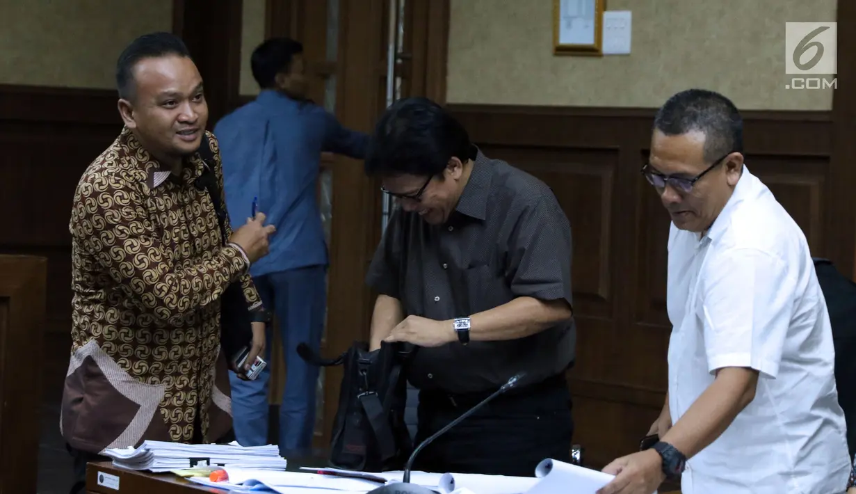 FOTO: Irvanto Jalani Sidang Lanjutan Dugaan Korupsi E-KTP - Foto ...
