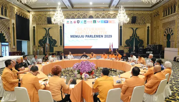 Reshuffle Kabinet Merah Putih, Ini Profil Lengkap 5 Menteri dan Wakil Menteri Baru - News ...