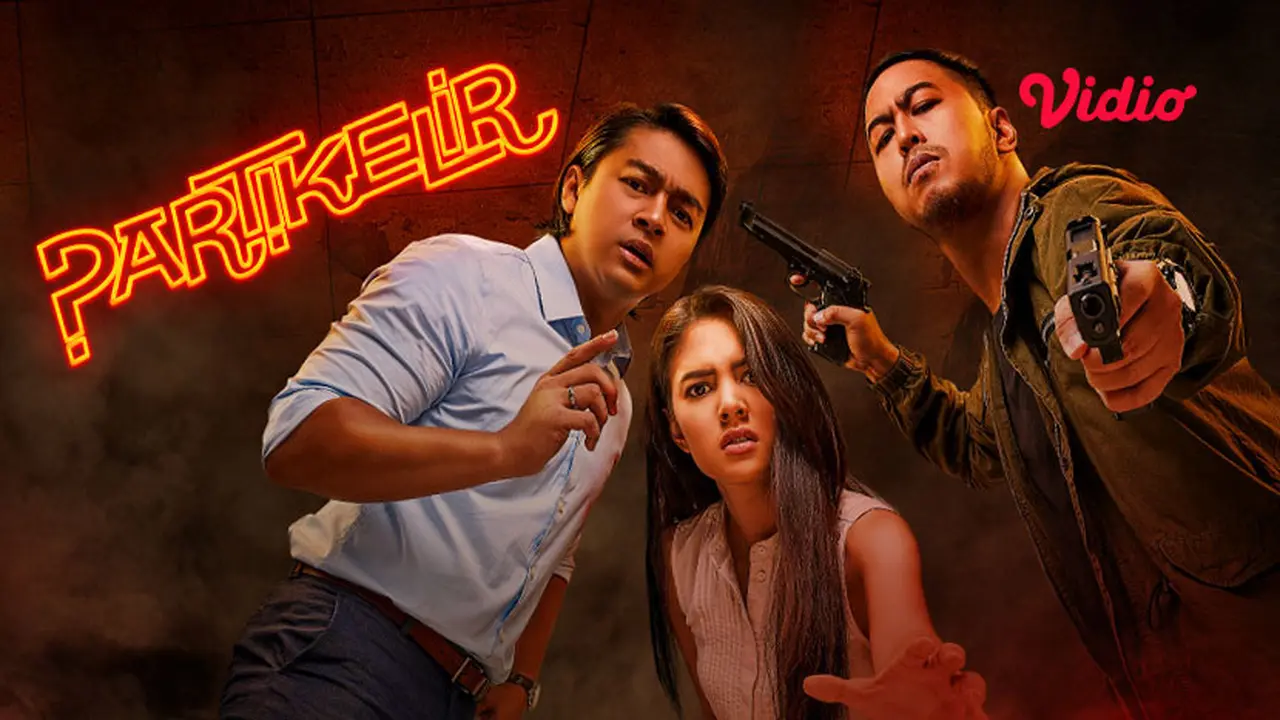 Sinopsis Partikelir, Film Aksi Komedi Dibintangi oleh Aurelie Moeremans