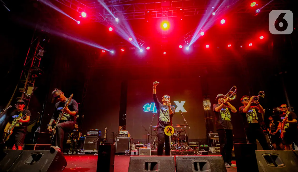 Bawakan Lagu Hits, Tipe-X Sukses Hibur Penonton Festival 6 2023 - Foto ...