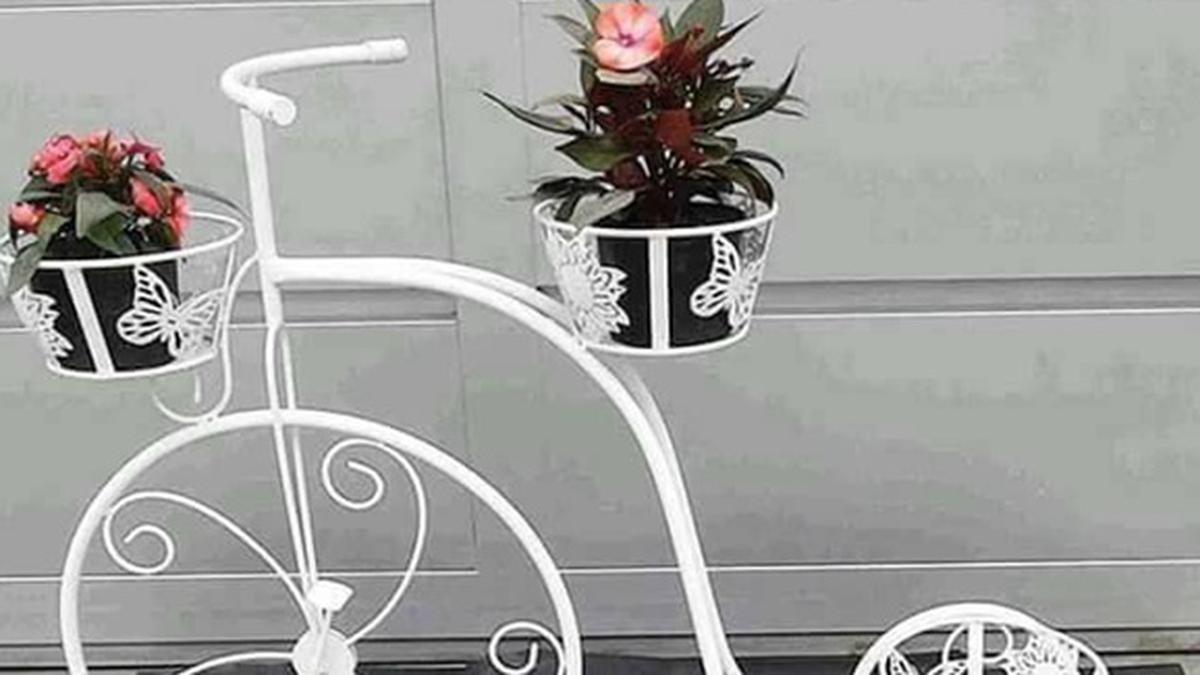 Tempat Pot Bunga Unik & Menarik Bikin Suasana Rumah makin Asik - Photo ...