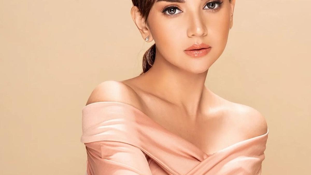 6 Potret Terbaru Angelica Simperler yang Masih Imut di Usia 37 Tahun ...