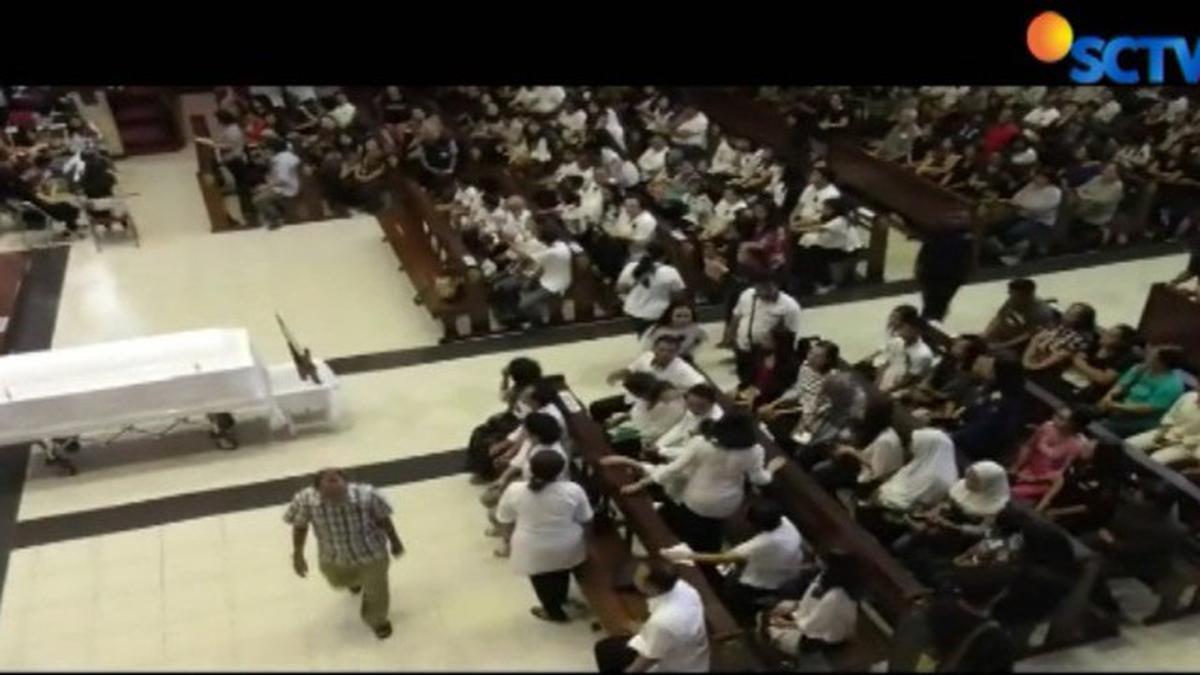 Misa Penghormatan Bayu Wardhana Korban Bom Bunuh Diri Gereja Surabaya