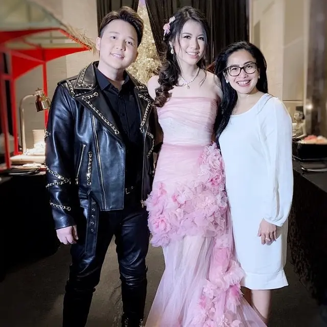 7 Potret Pesta Ulang Tahun Jennifer Winarta 'Crazy Rich Surabayan ...