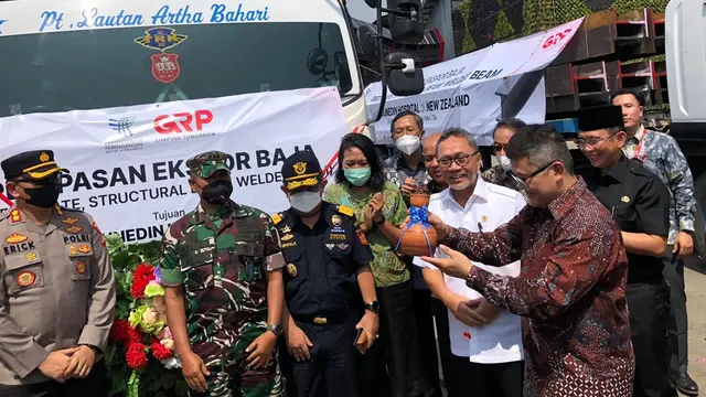 Mendag Zulkifli Hasan Lepas Ekspor 3.800 Metrik ton Baja ke Selandia Baru - Bisnis Liputan6.com