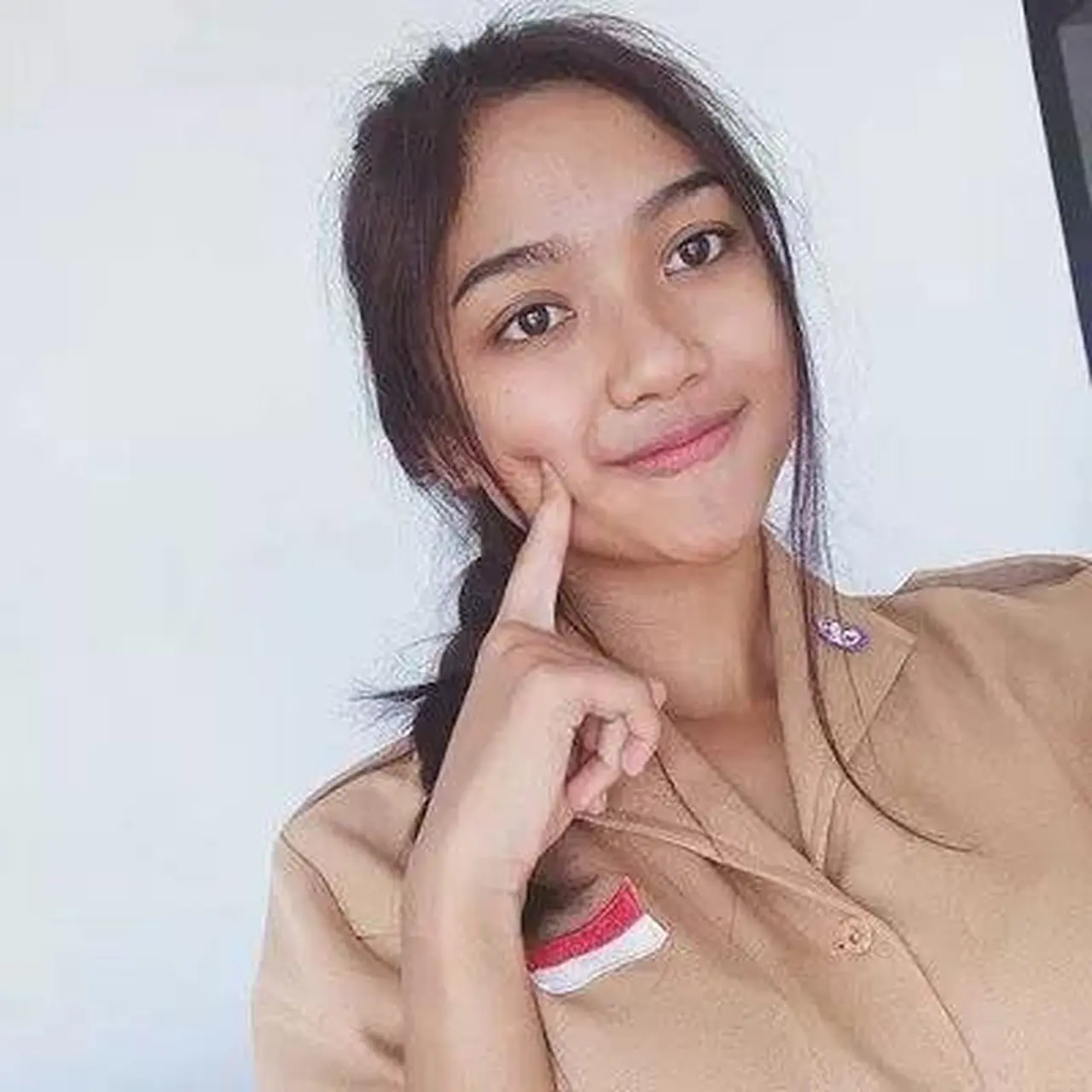 7 Foto Lawas Seleb Cewek Pakai Seragam Pramuka Sekolah, Curi Perhatian - Hot Liputan6.com