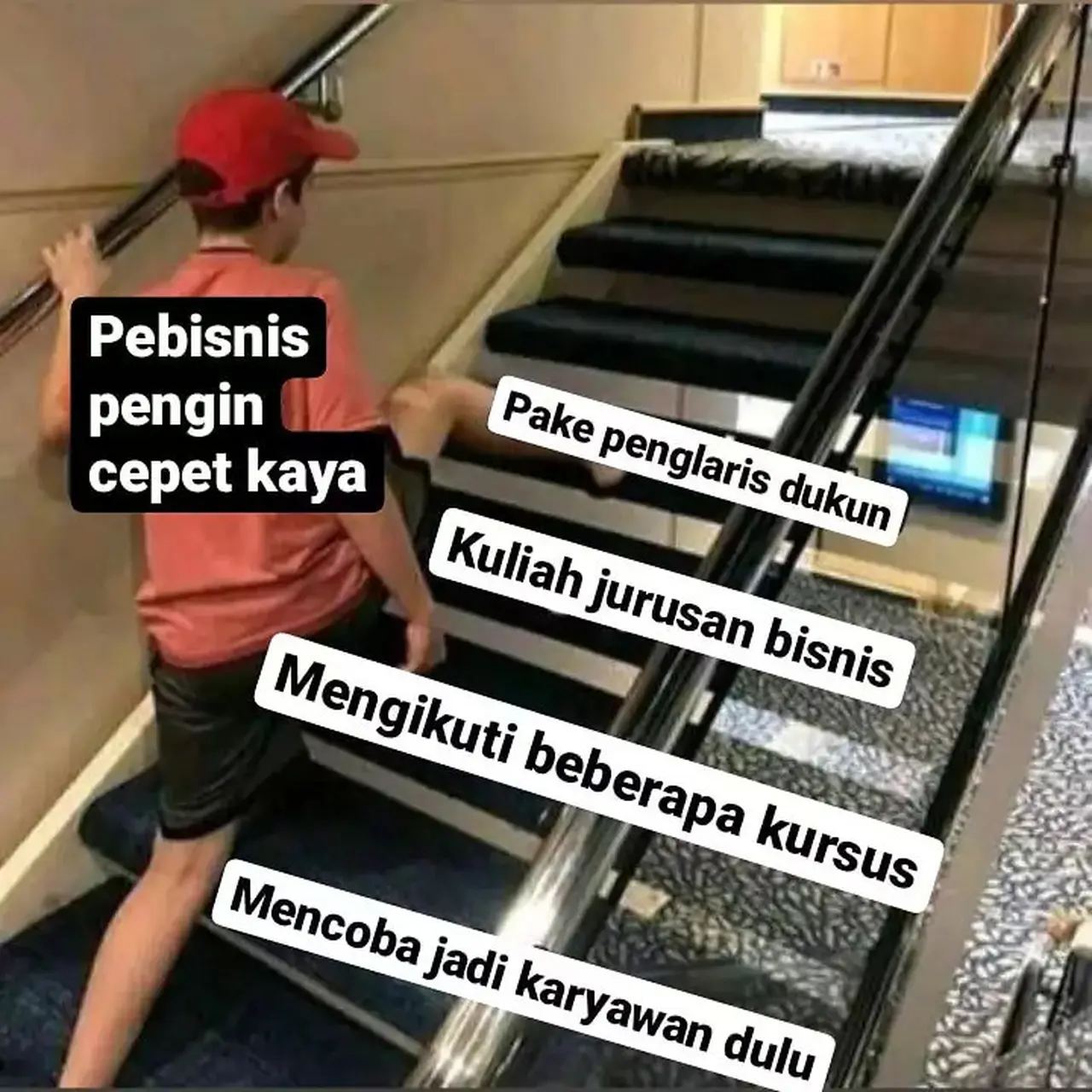 6 Meme Strategi Marketing Ini Relate dengan Pembeli, Diskon Bikin ...