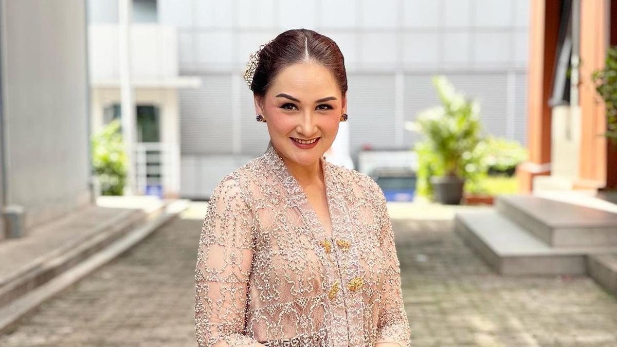 Reaksi Mona Ratuliu Saat Hadiri Program Kita Perempuan Bermakna: Hari ...