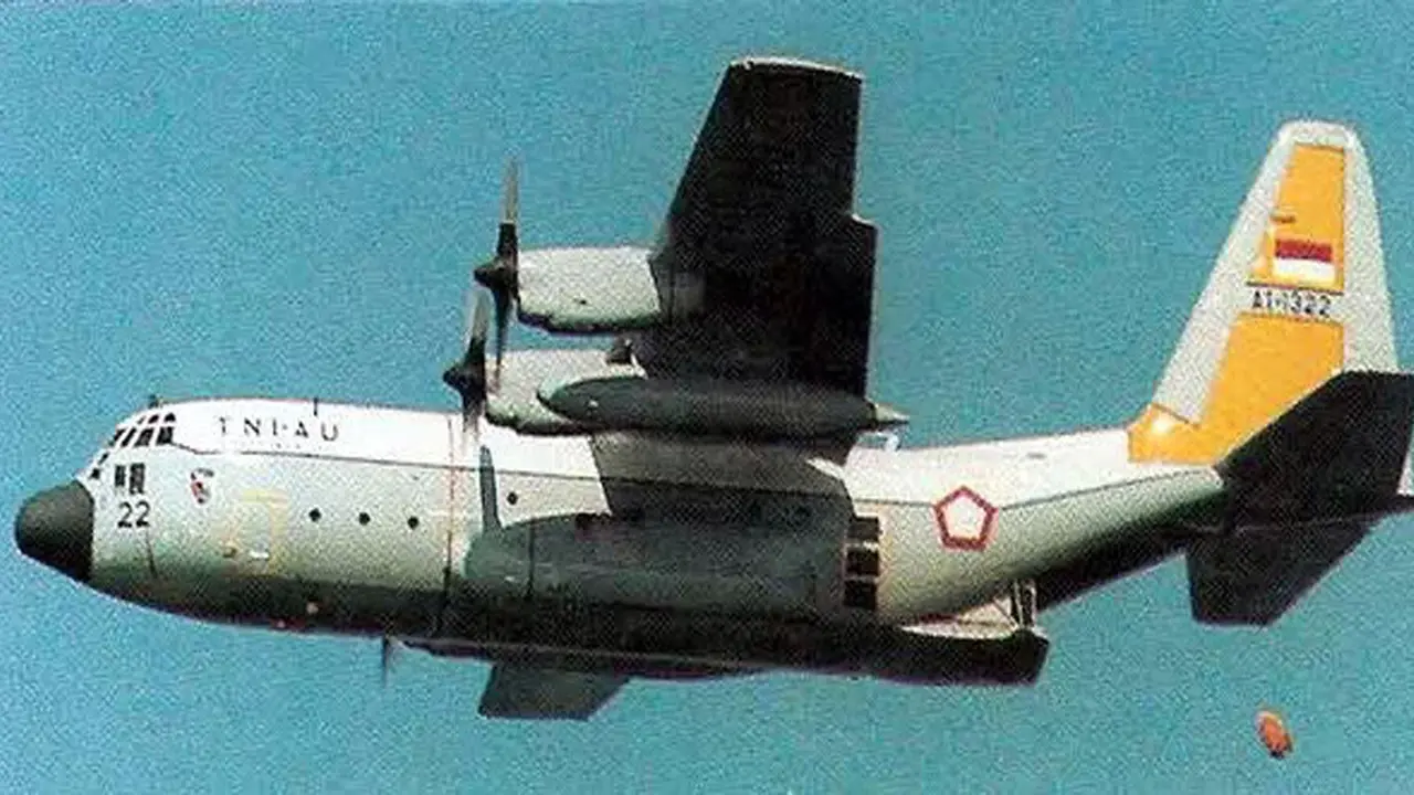 5 Oktober 1991: Pesawat Hercules TNI Jatuh di Condet Tewaskan 135 Orang ...