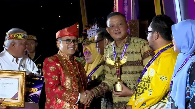 Kuswanto Raih Penghargaan Guru Terbaik di ASN Talent FEST 2024 dan ...