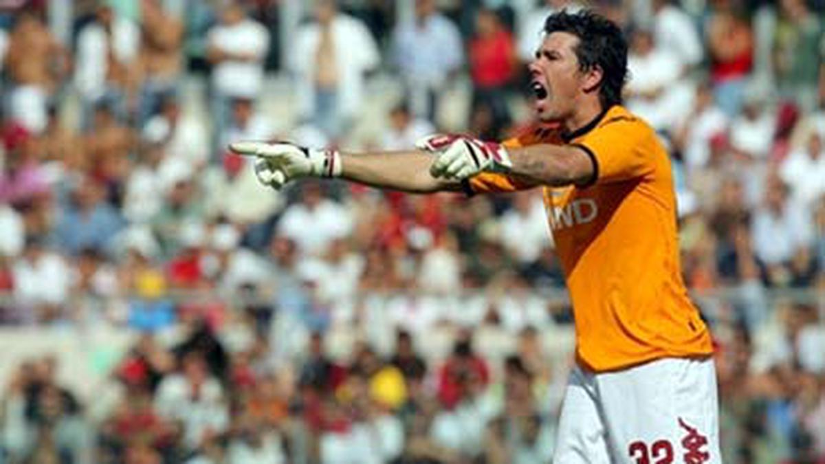 Apresiasi Roma untuk Doni - Bola Liputan6.com