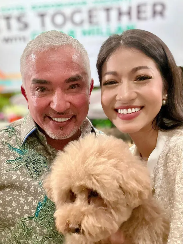 6 Potret Artis Indonesia Bareng Cesar Milan di Jakarta, The Dog Whisperer Puji Cara Sophia ...