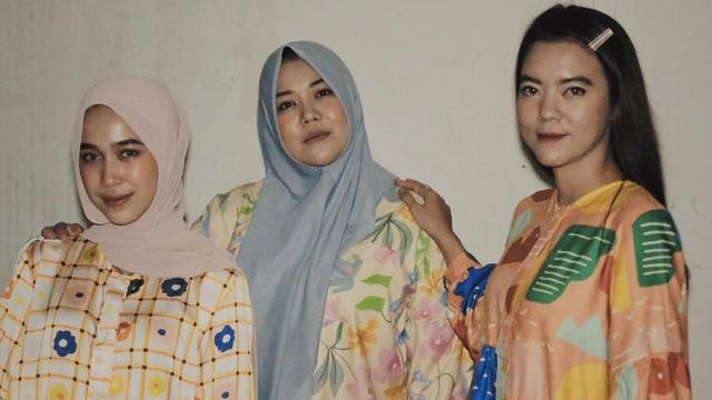 7 Potret Riana Rizki, Menantu Bambang Soesatyo yang Juga Adik Risa ...