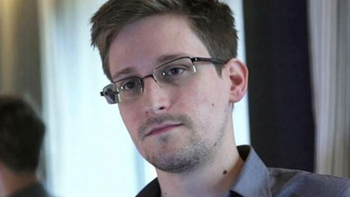 NFT Edward Snowden Terjual Seharga Rp 79 Miliar - Tekno Liputan6.com