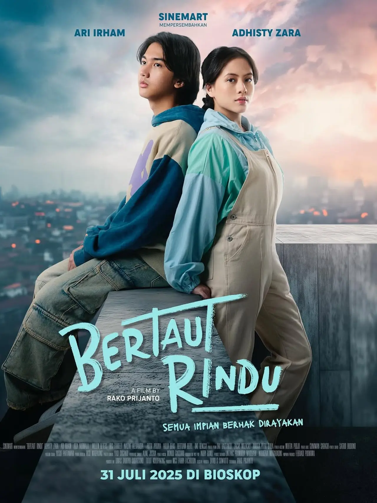 Sinopsis Film Bertaut Rindu Dibintangi Ari Irham dan Adhisty Zara ...