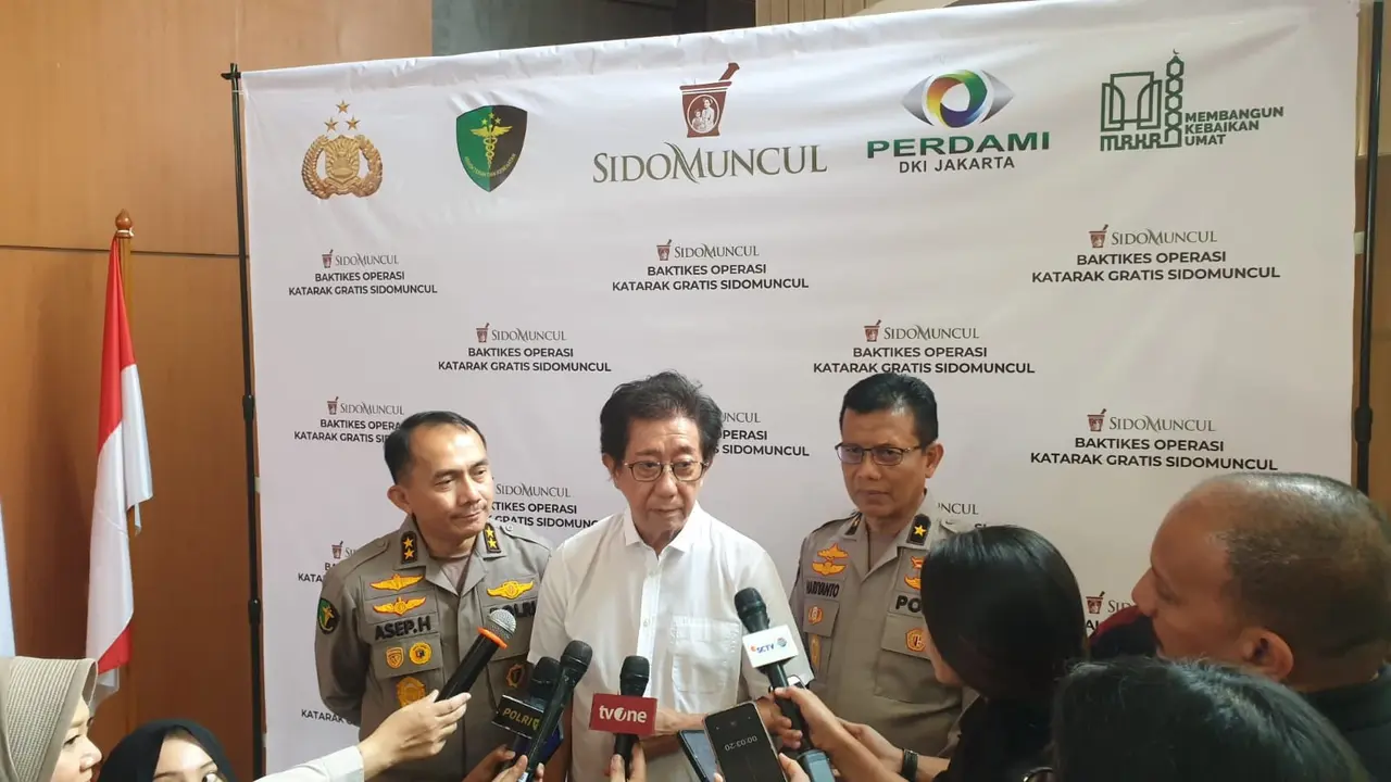 Bantu Warga Melihat Terang, Sido Muncul Bersama Polri Gelar Baksos Operasi Katarak Gratis 200 ...