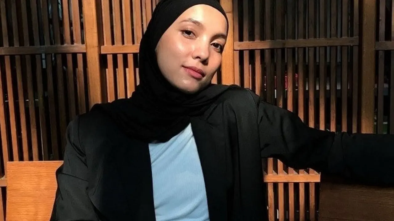 5 Potret Jenahara, Si Cantik Anak Artis Senior Ida Royani yang ...