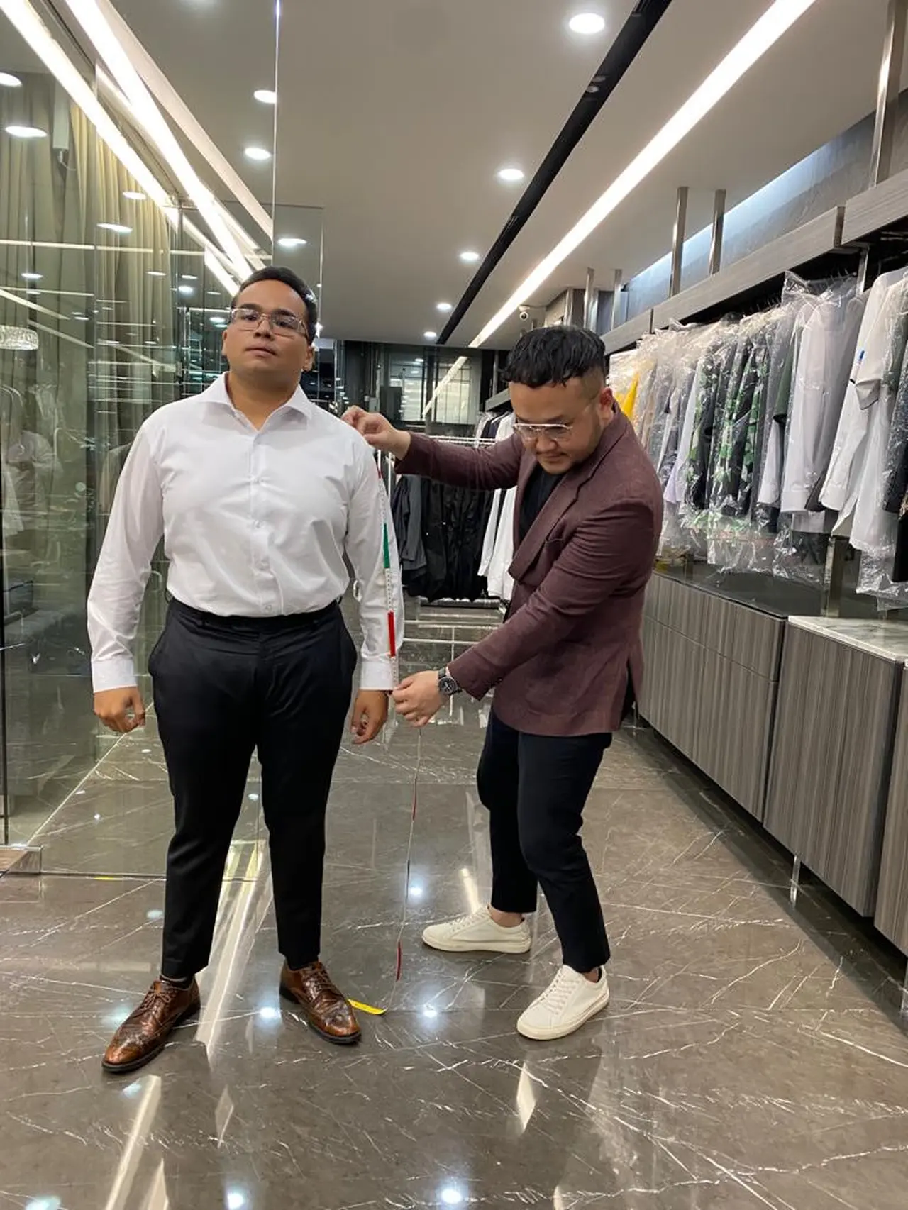 Fritz Hutapea Putra Hotman Paris Siap Menikah dalam Waktu Dekat, Fitting Baju Pengantin ...